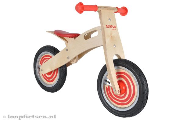 Woodtoys Houten loopfiets rood | Loopfietsen.nl